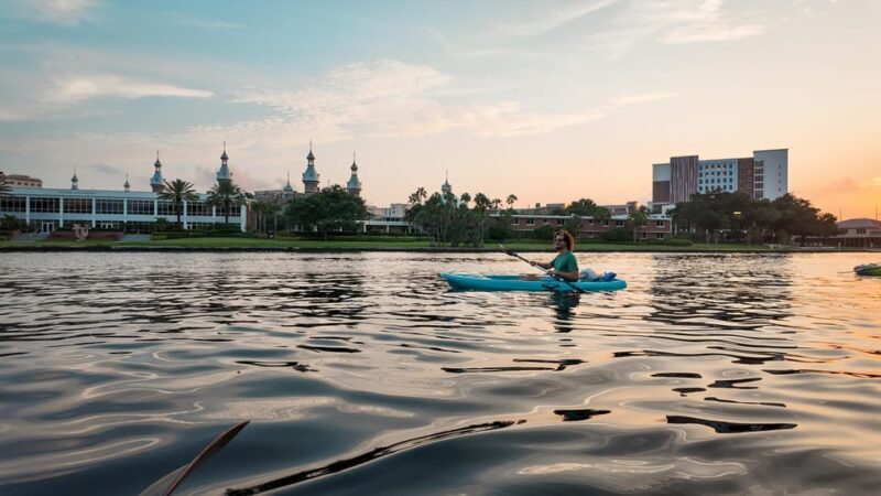 Tampa: Clear Glowing Kayak Nighttime Tour - FAQ
