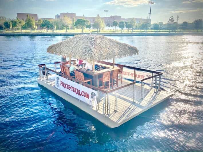 Tampa: Hillsborough River Tiki Bar Boat Up to 13 people - FAQ