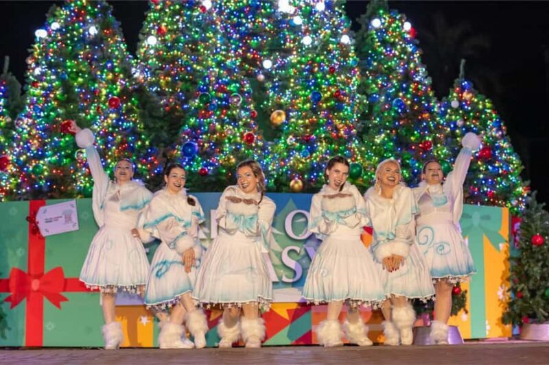 Tampa: ZooTampa at Lowry Park Ticket with Holiday Option - Highlights and Potential Drawbacks