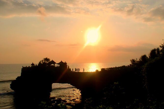 Tanah Lot Temple Sunset Tour (Half Day) - Key Points
