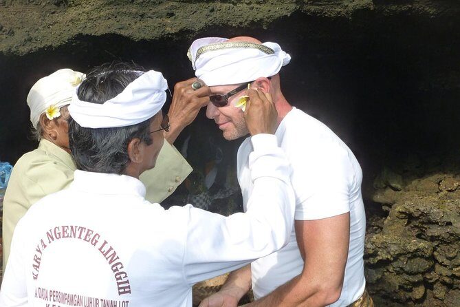 Tanah Lot Temple Sunset Tour (Half Day) - Authentic Cultural Experience