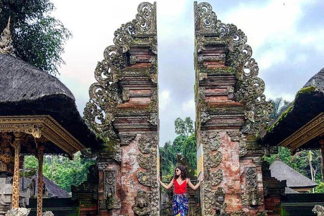 Tanah Lot Temple, Waterfall & Ubud Tour (Private & All-Inclusive) - Frequently Asked Questions