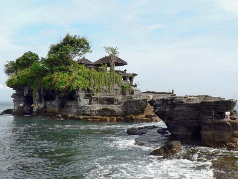 Tanah Lot Temple with Ubud Tour and Watching The Kecak Dance - A Detailed Look at the Tour Experience