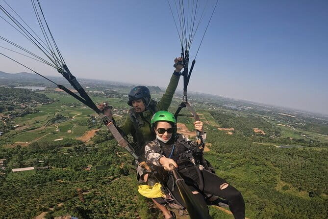 Tandem Paragliding Experience in Hanoi - The Cost vs. Value