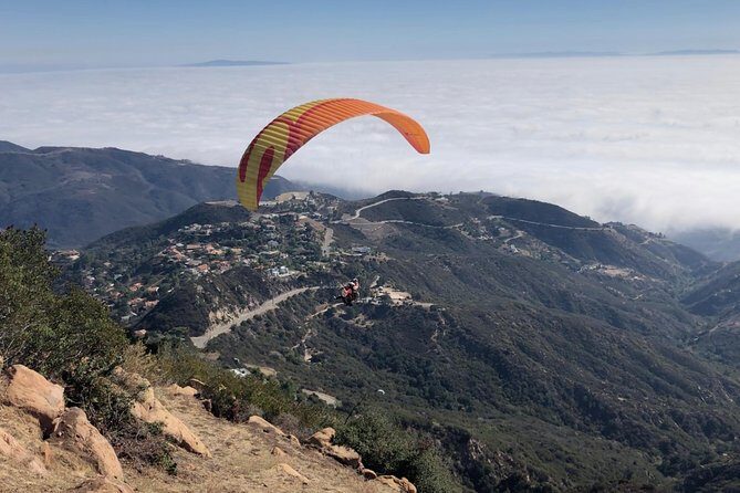 Tandem Paragliding flight with instructor in Malibu - The Sum Up