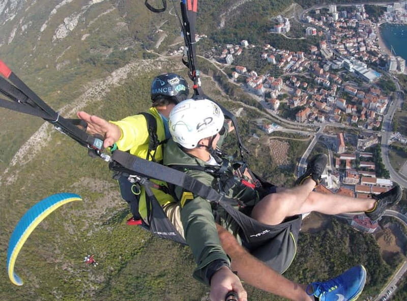 Tandem Paragliding in Budva with Expert Pilots/All-inclusive - Frequently Asked Questions