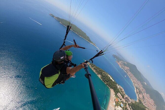 Tandem paragliding tour in Budva Montenegro - Discovering Montenegro from the Sky: A Tandem Paragliding Tour in Budva