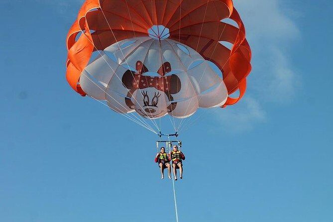 Tandem Parasailing and Jet Ski in Puerto del Carmen - An In-Depth Look at the Experience