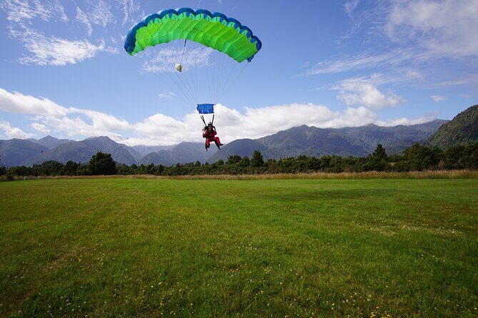Tandem Skydive 16,500ft from Franz Josef - What About the Cost and Value?