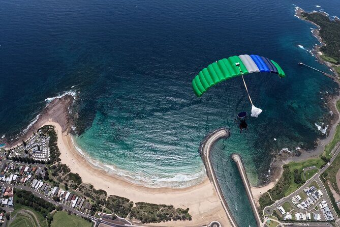Tandem Skydive Shellharbour Beach 15,000ft - A comprehensive look at Tandem Skydive Shellharbour Beach 15,000ft