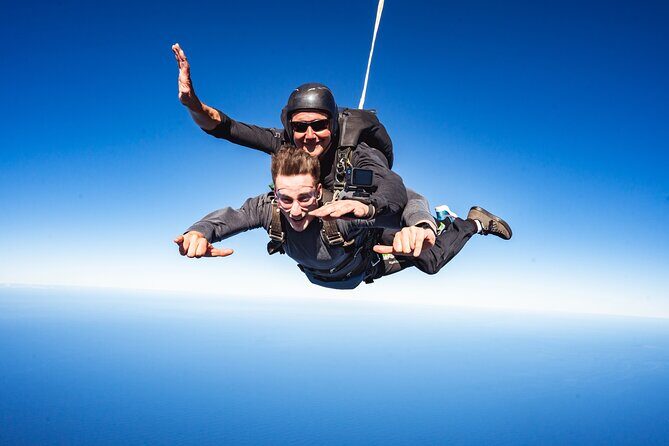 Tandem Skydive Shellharbour Beach 15,000ft - FAQs