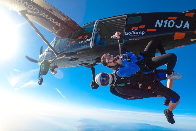 Tandem Skydiving with GoJump in Hawaii - The Experience: What to Expect