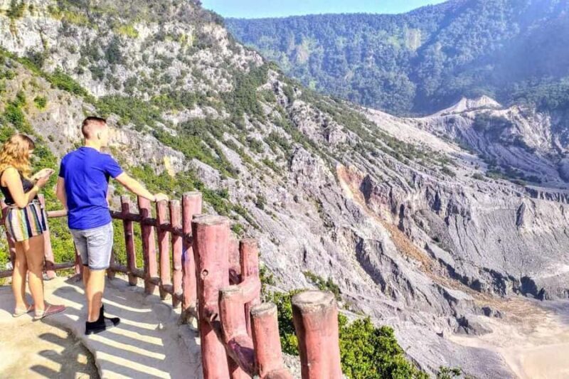 Tangkuban Perahu Crater Tour from Bandung - An In-Depth Look at the Tour Itself