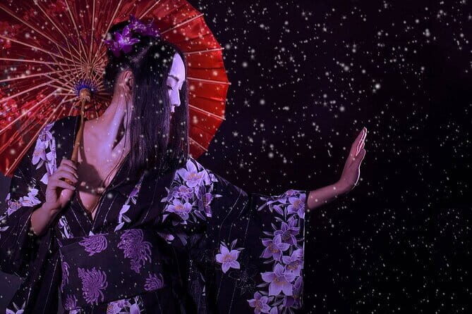 Tantra Tokyo Burlesque Show Club - Discovering Tantra Tokyo: A Mix of Culture and Cocktails