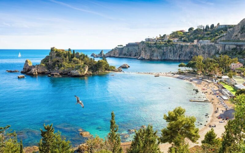 Taormina: BOAT PARTY IN CATAMARANO NELLA BAIA DI TAORMINA - Detailed Breakdown of the Itinerary