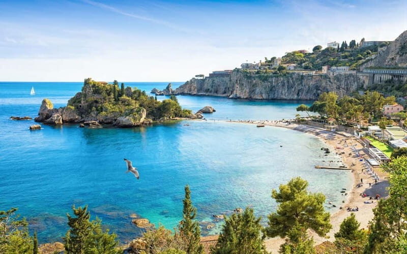 TAORMINA: BOAT PARTY IN TAORMINA ON A CATAMARAN - Key Points