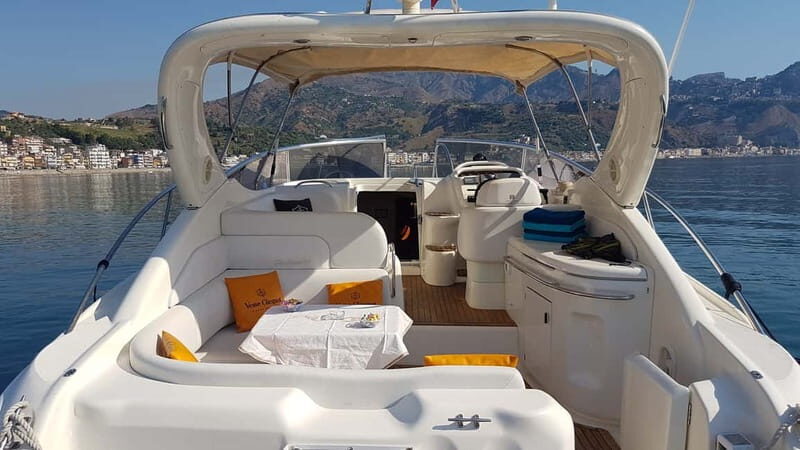 taormina: boat tour bay taormina all inclusive - Key Points