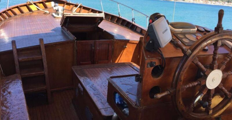 Taormina: Boat Tour to Taormina & Giardini Naxos with Drink - What to Expect on the Boat Tour