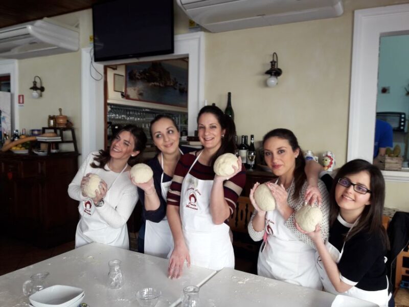 Taormina: Half-Day Pizza Making Class - Breakdown of the Experience