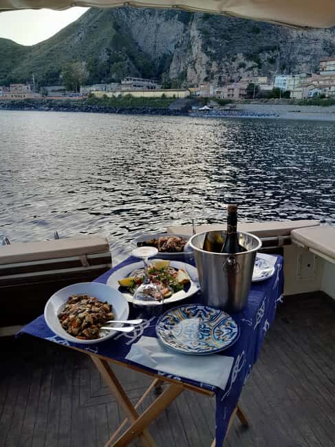 Taormina: Isola Bella Boat Tour with Prosecco Onboard - Starting Point and Transportation