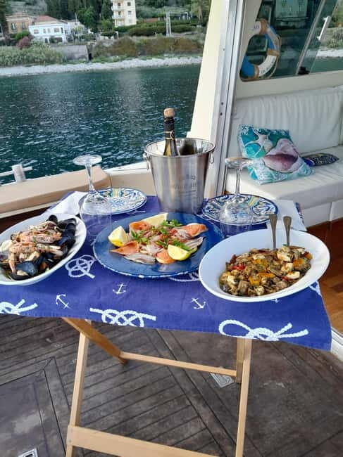 Taormina: Isola Bella Boat Tour with Prosecco Onboard - FAQs