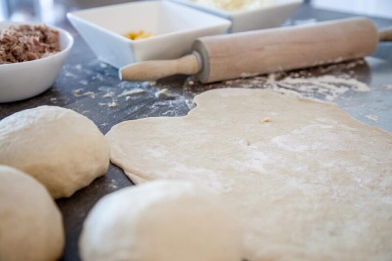 Taormina: Pizza Making Class with Lunch and Wine Tasting - Key Points