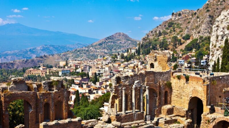 Taormina Private walking tour - Why Choose a Private Walking Tour in Taormina?