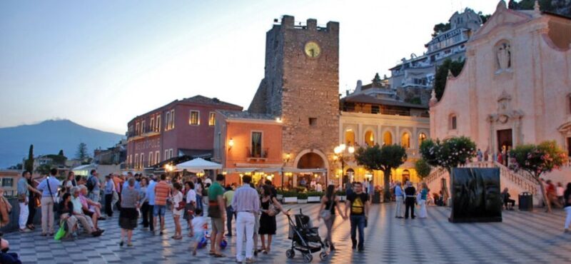 Taormina: Sunset Walking Tour & Aperitif on Rooftop Terrace - Discovering Taormina in a New Light