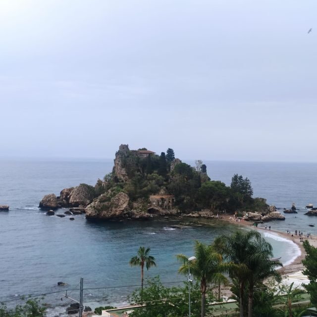 Taormina Walking Tour & Ancient theather Private tour - FAQs