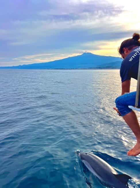 Taormina:Sunset Boat Tour with Aperitif and Dolphin Watching - Key Points