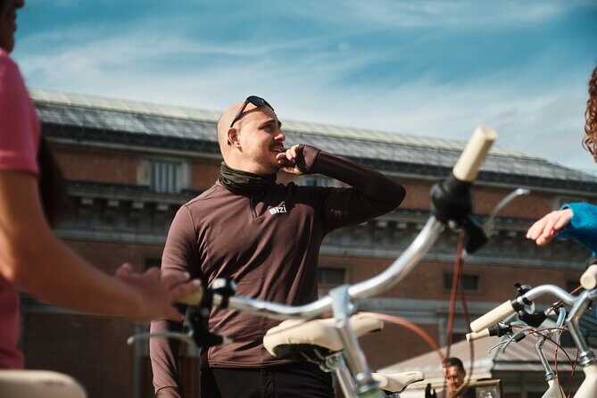 Tapas & Guided tour on a Vintage Bike through Madrid - Frequently Asked Questions