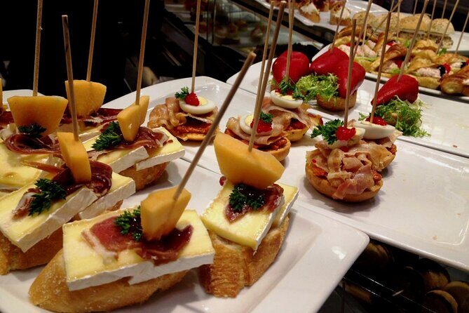 Tapas tasting with drinks at Santiago Old Towm - Key Points