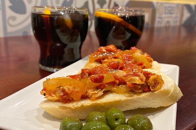 Tapas&Tours with Leo - Tasting Culture and History - The Experience: What You Can Expect from This Granada Tapas Tour