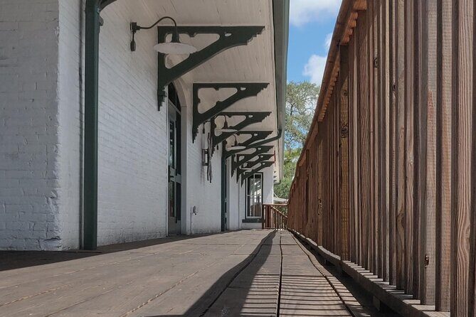 Tarpon Springs: Ghost & History Tour by Silent Slayer Ghost Tours - An In-Depth Look at the Tarpon Springs Ghost & History Tour