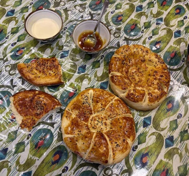 Tashkent: Bake Uzbek Bread + Chorsu Bazaar - Why This Tour Is Worth It