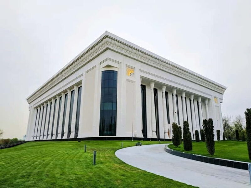 Tashkent Highlights Group Tour by Car/Minibus - Key Points