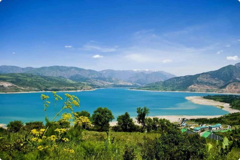 Tashkent Mountain tour: Amirsoy, Chimgan and Charvak Lake - Seasonal Considerations and Accessibility