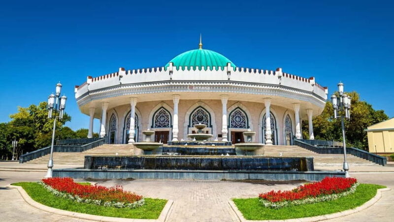 Tashkent: Private Full-Day City Tour on a Premium Car - Key Points