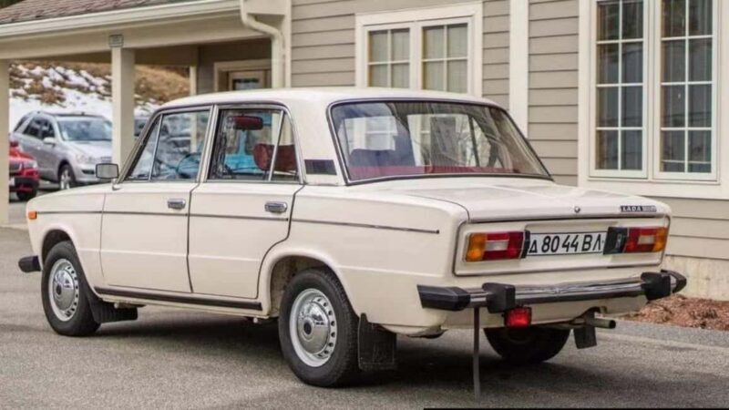 Tashkent: Retro City Tour with Cooking Class & Lunch - Exploring Tashkent in a Classic Soviet Car