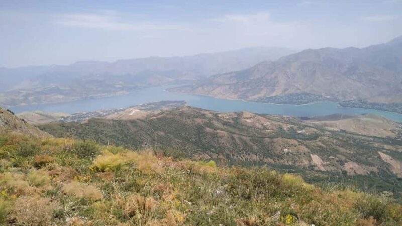 Tashkent: Tien Shan Mountains Guided Hike with Picnic - Discovering the Tien Shan: An Accessible Mountain Trek Near Tashkent