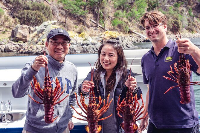 Tasmanian Seafood Gourmet Full-Day Cruise Including Lunch - FAQs