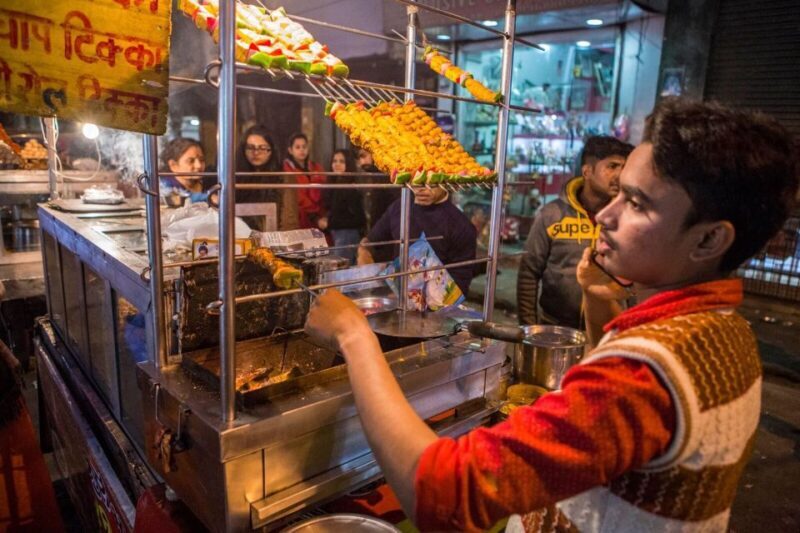 Taste Delhi: Street Food, Rickshaw & Market Walk - Discover the Flavors of Delhi with a Street Food, Rickshaw & Market Walk