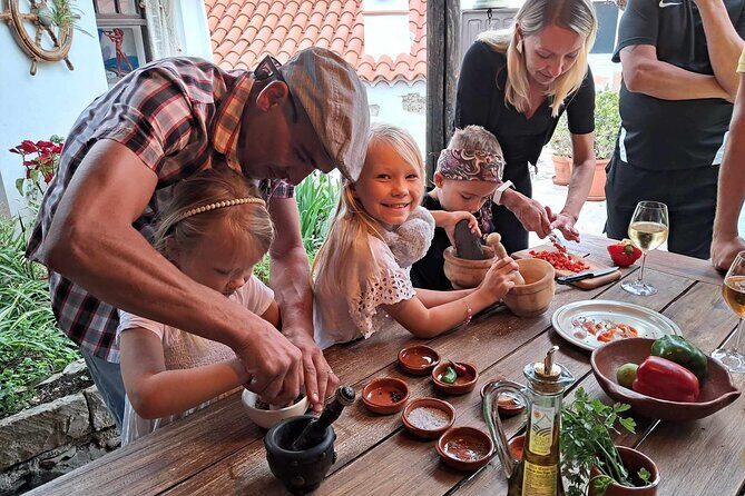 Taste Journey in an Ancient Canarian Village - Key Points