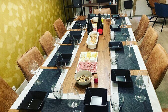 Taste Lyons Local Wines & Explore Hidden Traboules - The Sum Up: Who Is This Tour For?