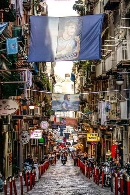 Taste Naples in ten tastings. - Who Will Love This Tour?