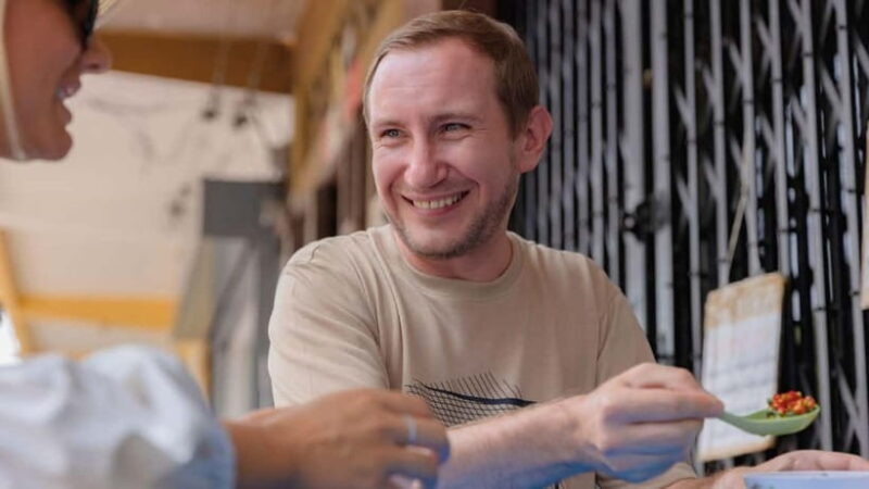 Taste of Bangkok: Michelin Guide Streetfood Small Group Tour - Key Points