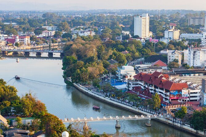 Taste of Chiang Mai: Michelin Guide Street Food Small Group Tour - Who Is This Tour Best For?