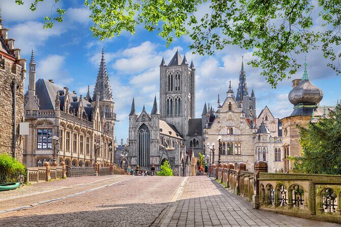 Taste of Ghent: Private Chocolate Walking Tour - A Closer Look at the Itinerary