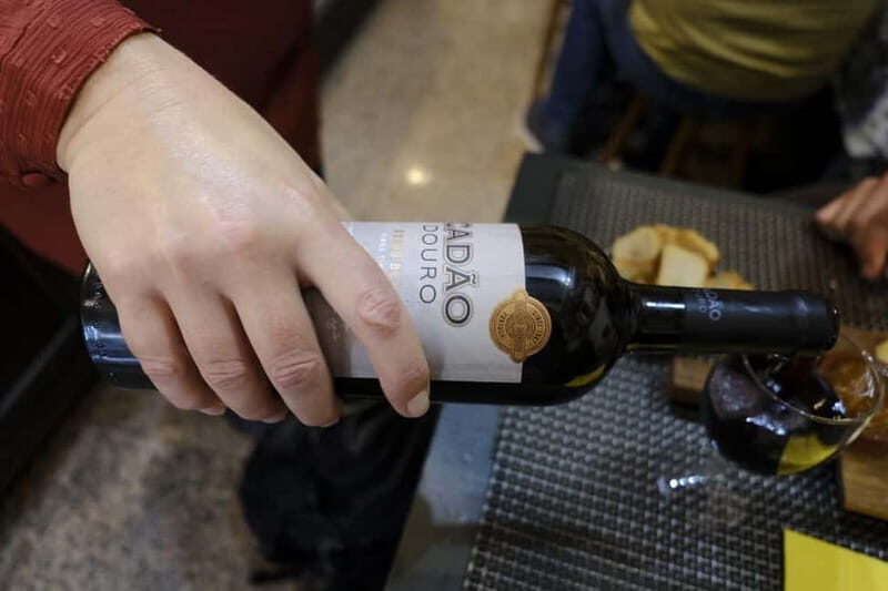 Taste of Porto: The Ultimate Full Meal Portuguese Food Tour - Walk, Talk, and Taste: The Guided Element
