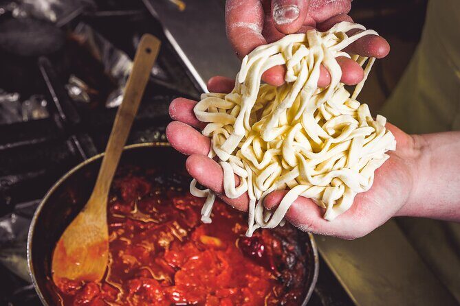 Taste Perugia: A Full Meal Walking Food Tour by Do Eat Better - Price and Value